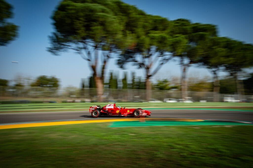 How Ferrari's Plant-Filled Spaces Transform Work Environments – Marly ...